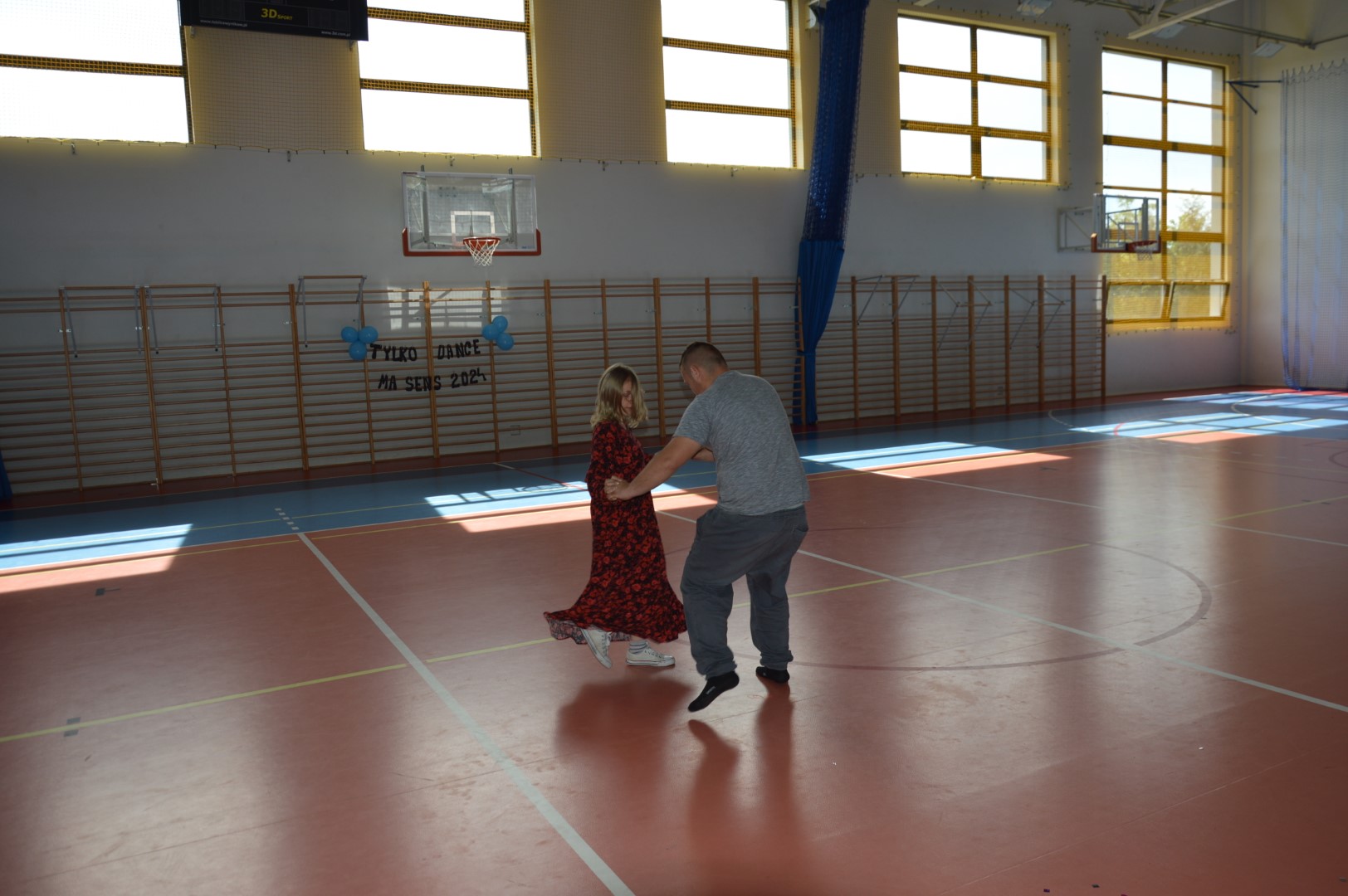 Konkurs tańca TYLKO DANCE MA SENS | SOSW w Warlubiu Konkurs tańca TYLKO DANCE MA SENS | SOSW w Warlubiu
